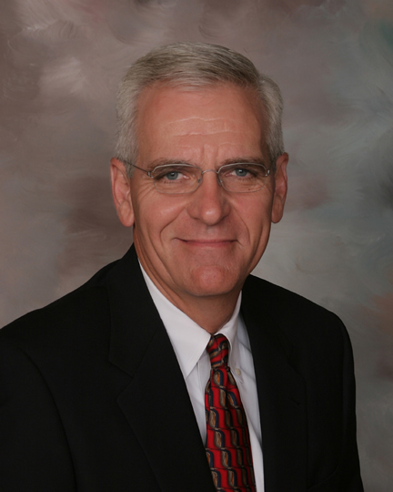 W. Dwight Armstrong provides new perspective on large-scale farming ...