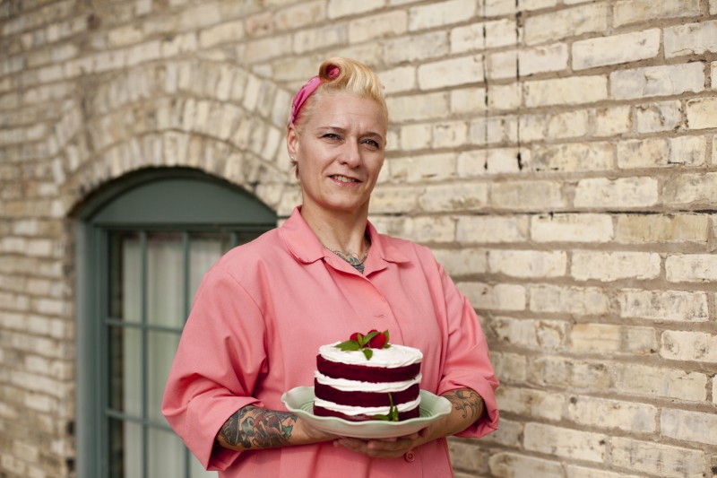 Pinky, Queen of Cakes, opens Bakery 73; takes on ArtPrize with edible ...